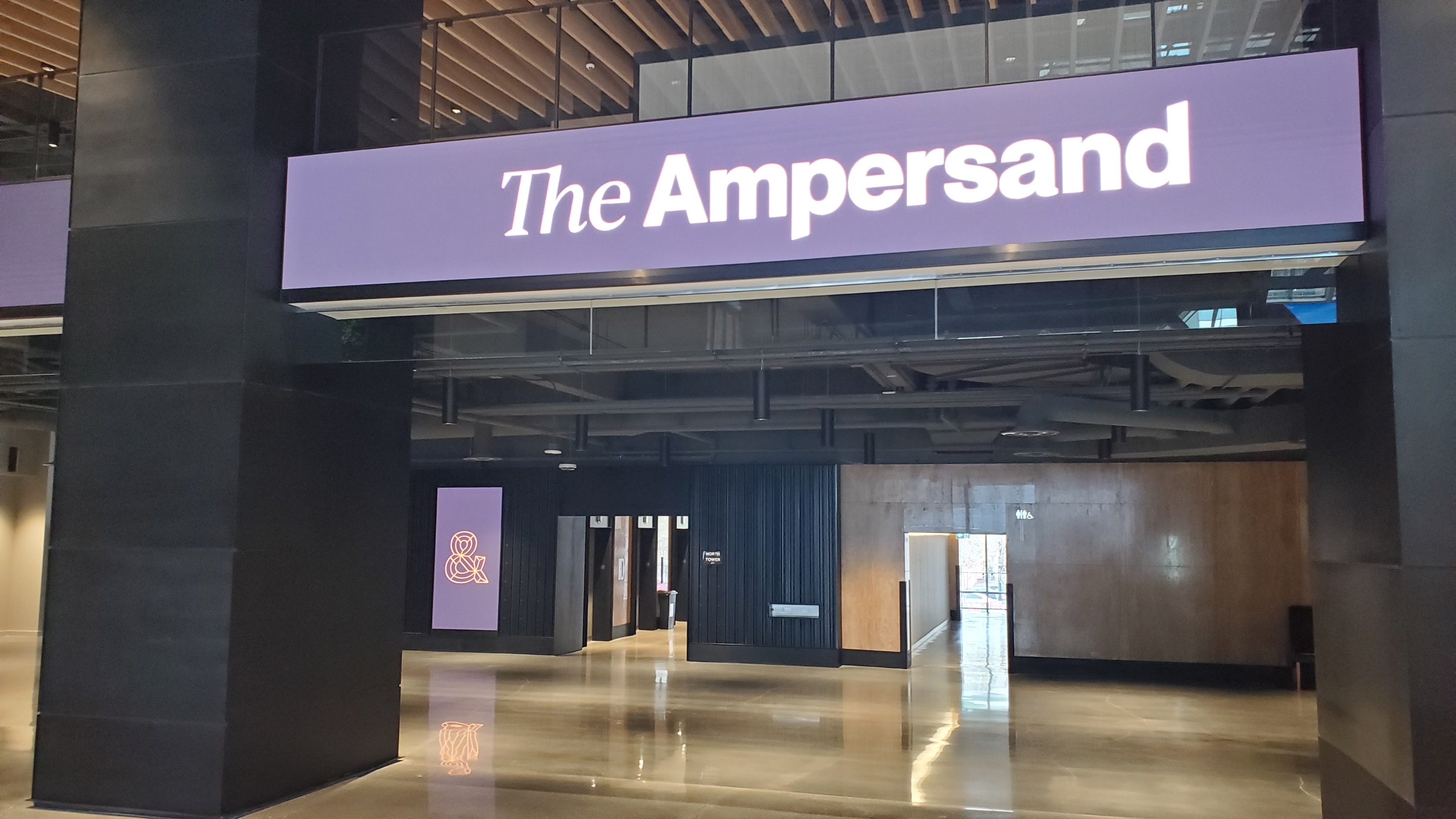A Modern Upgrade: dvLED Technology Redefines The Ampersand’s Atrium - Case Studies | Sharp for ...