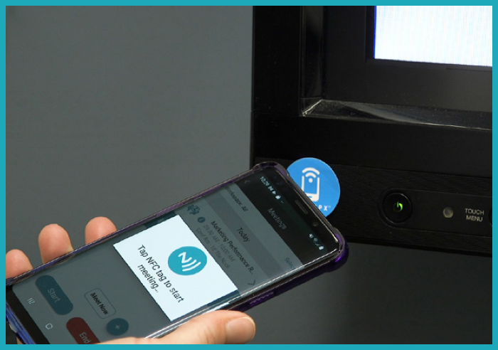 Synappx Collaboration Hub